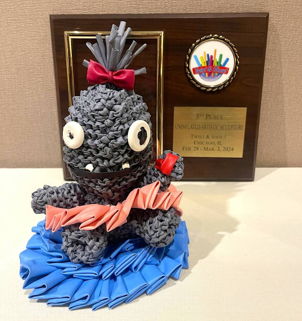 PHOTOS: B.C. woman’s balloon art wins Top Twister awards at Chicago ...
