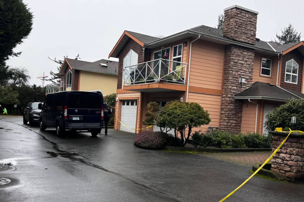 Man charged with murder in connection to suspicious death in Saanich ...